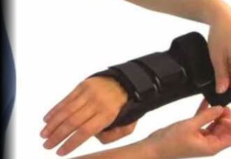 DeRoyal Wrist Splints & Braces | DME-Direct