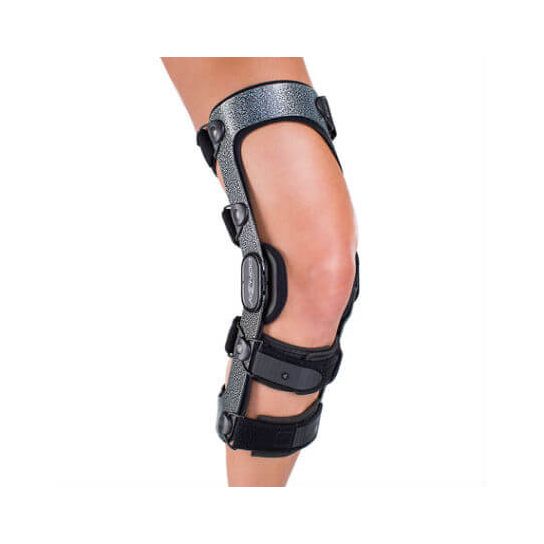 Donjoy Armor Knee Brace - Standard Hinge | DME-Direct